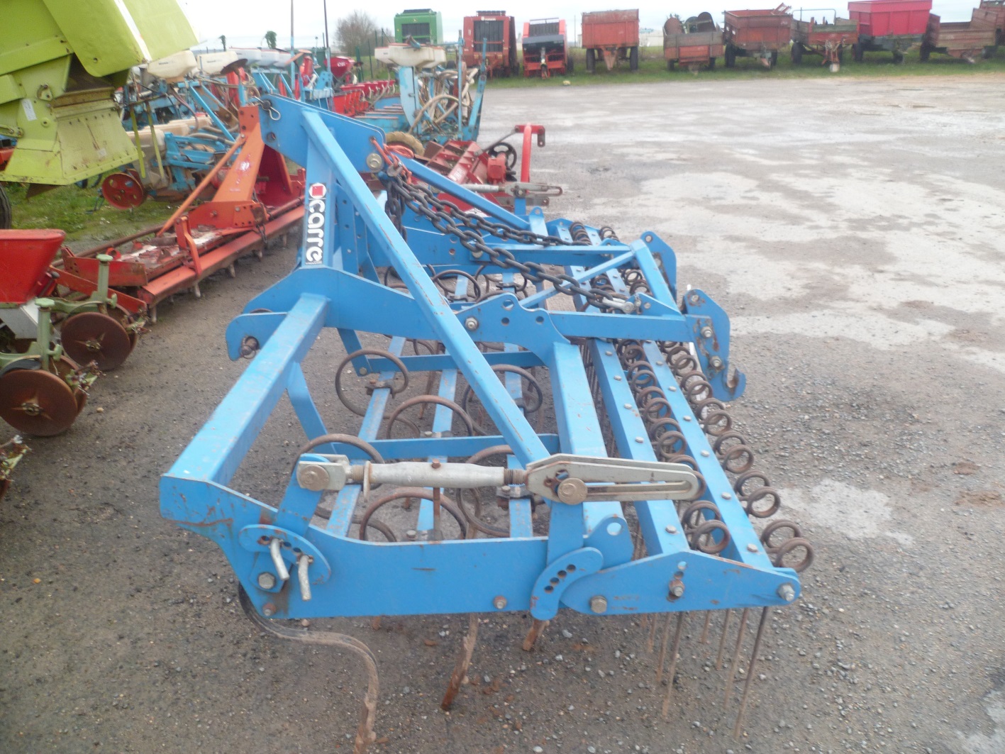 CARRÉ VIBROCULTEUR VIBROSEM - Vibroculteur | Diffusion Directe