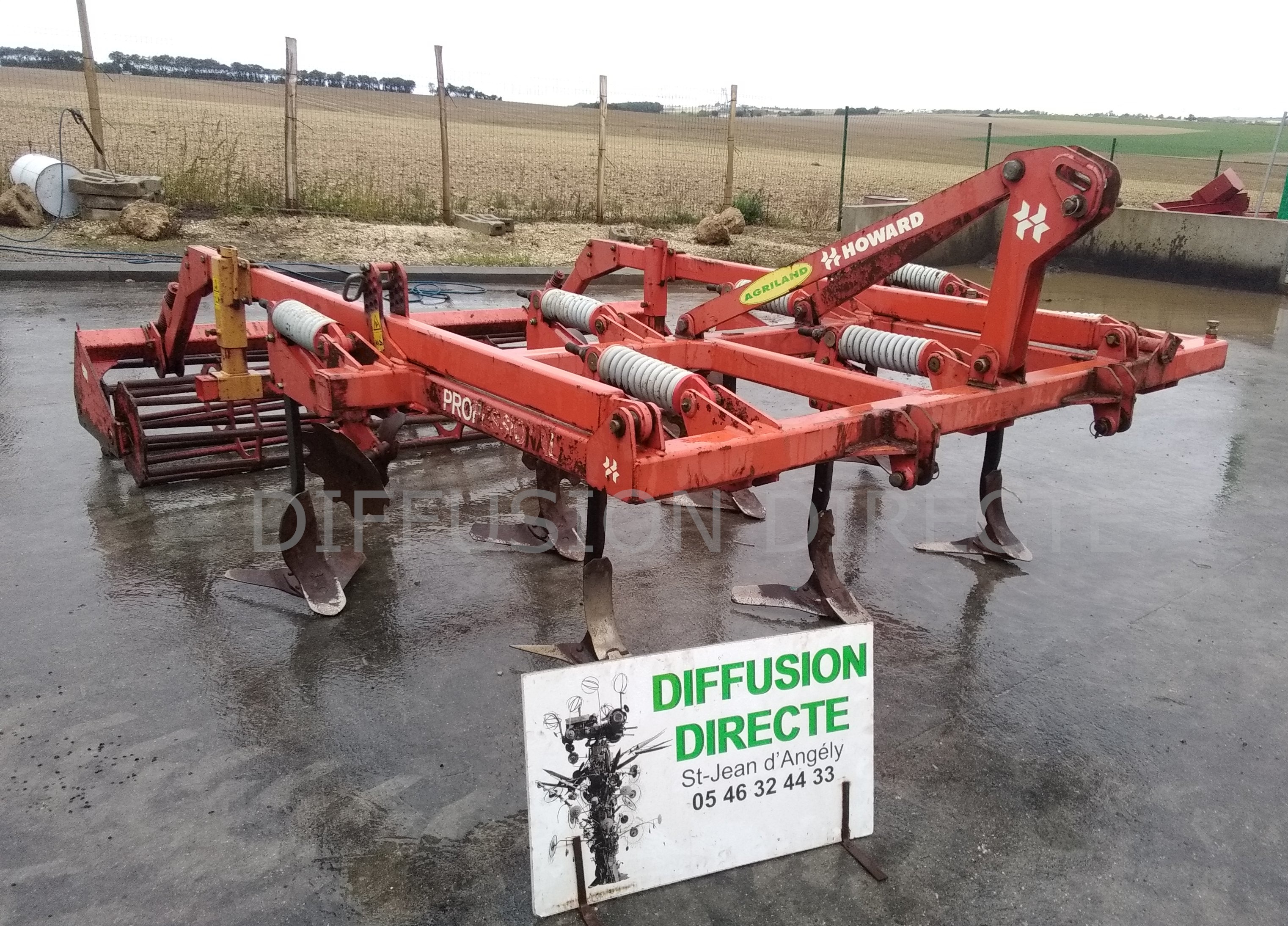 DECHAUMEUR PROFESSIONAL- HOWARD | Diffusion Directe