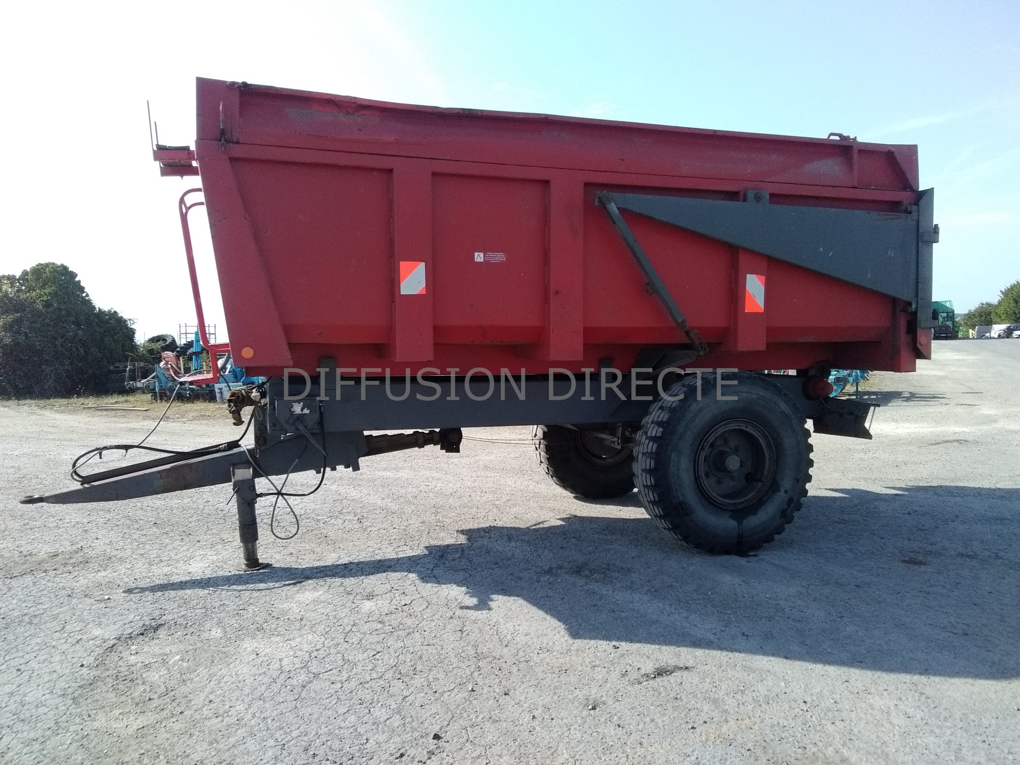 BENNE AGRICOLE D120MN- DEMAREST | Diffusion Directe