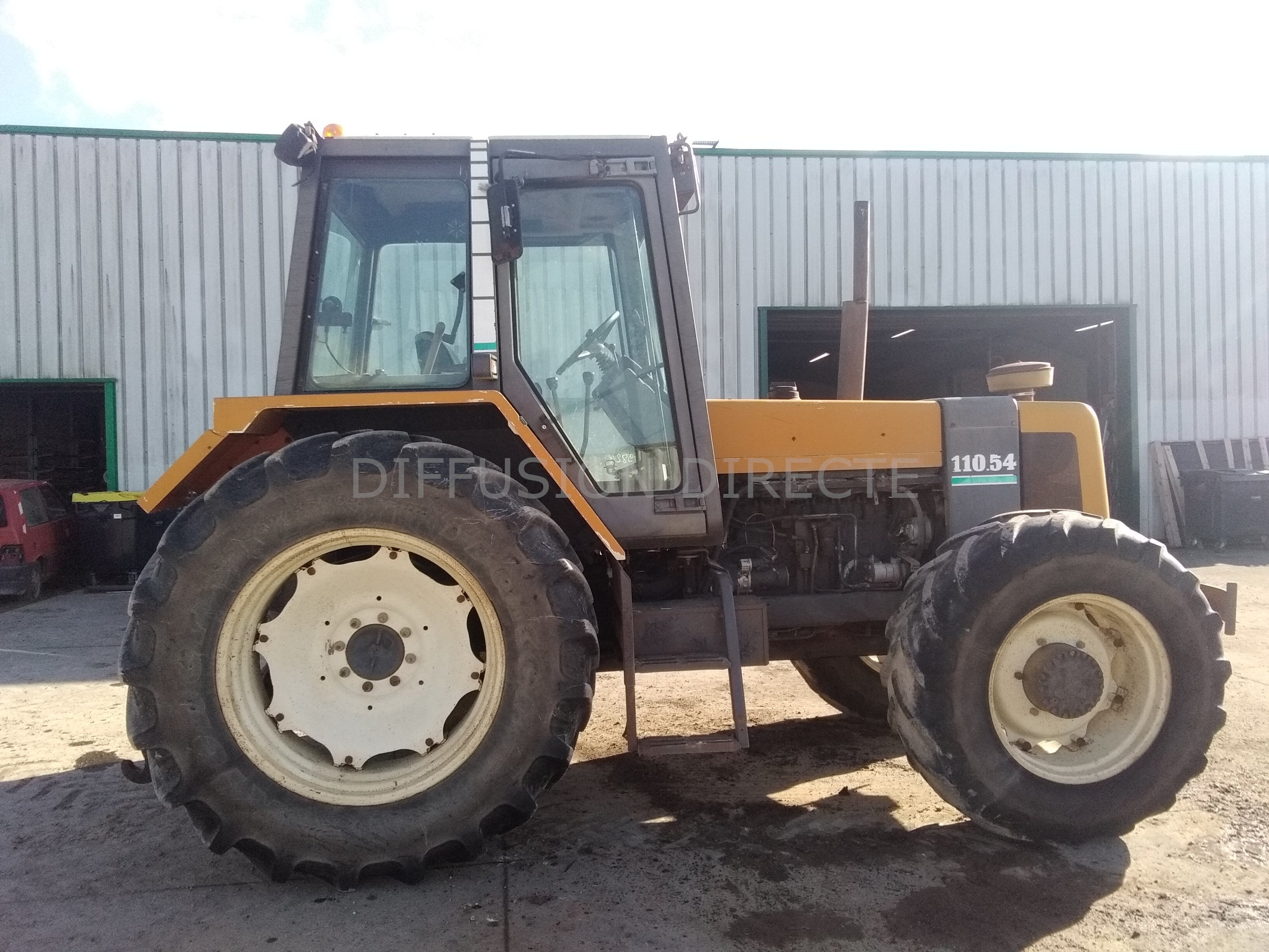 TRACTEUR AGRICOLE 110/54- RENAULT | Diffusion Directe