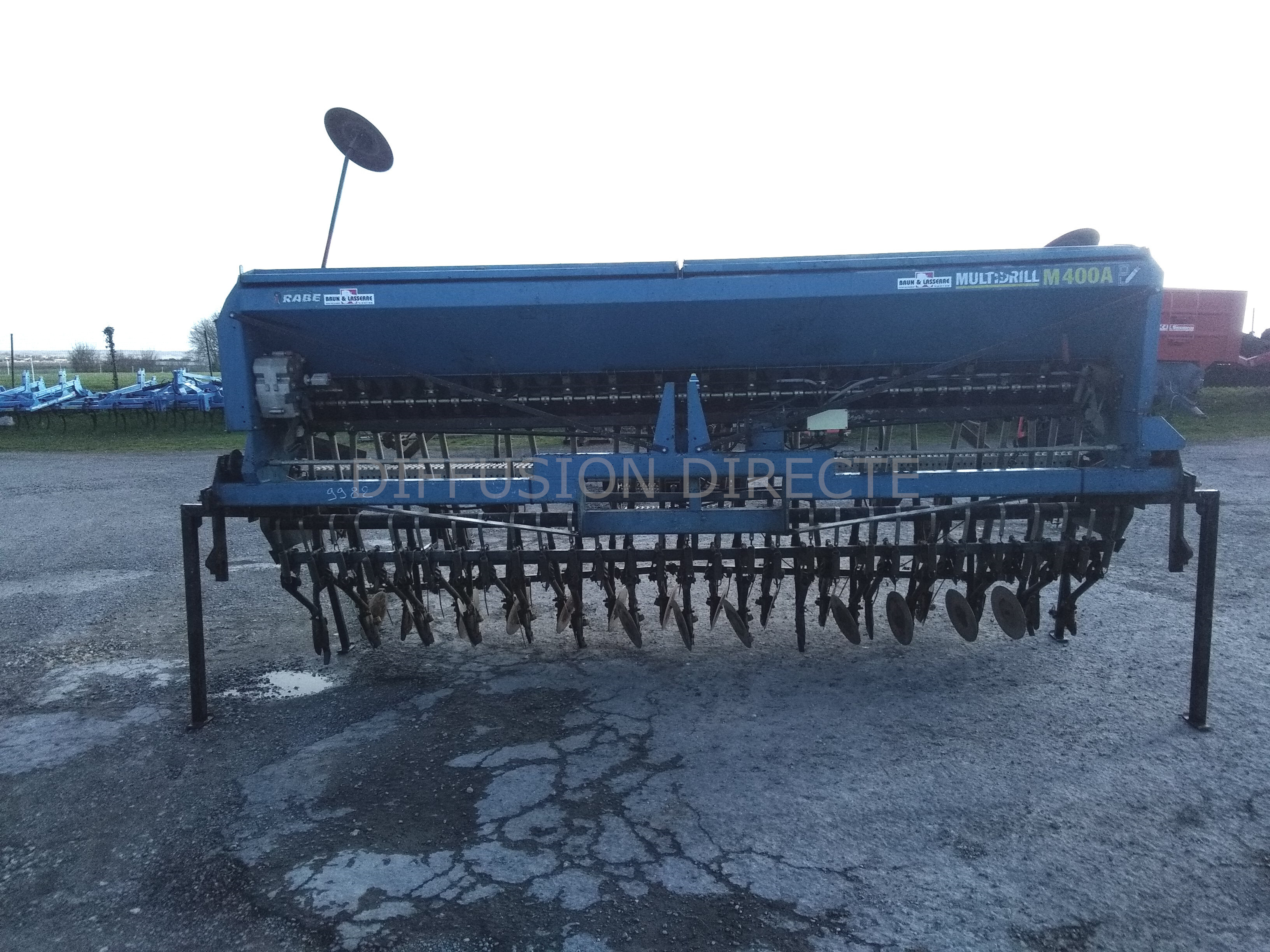 SEMOIR EN LIGNE MULTIDRILL M 400 A- RABE | Diffusion Directe