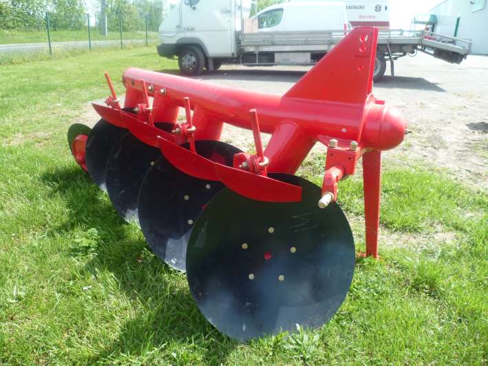 Charrues à Disques- Charrues à disques | Diffusion Directe