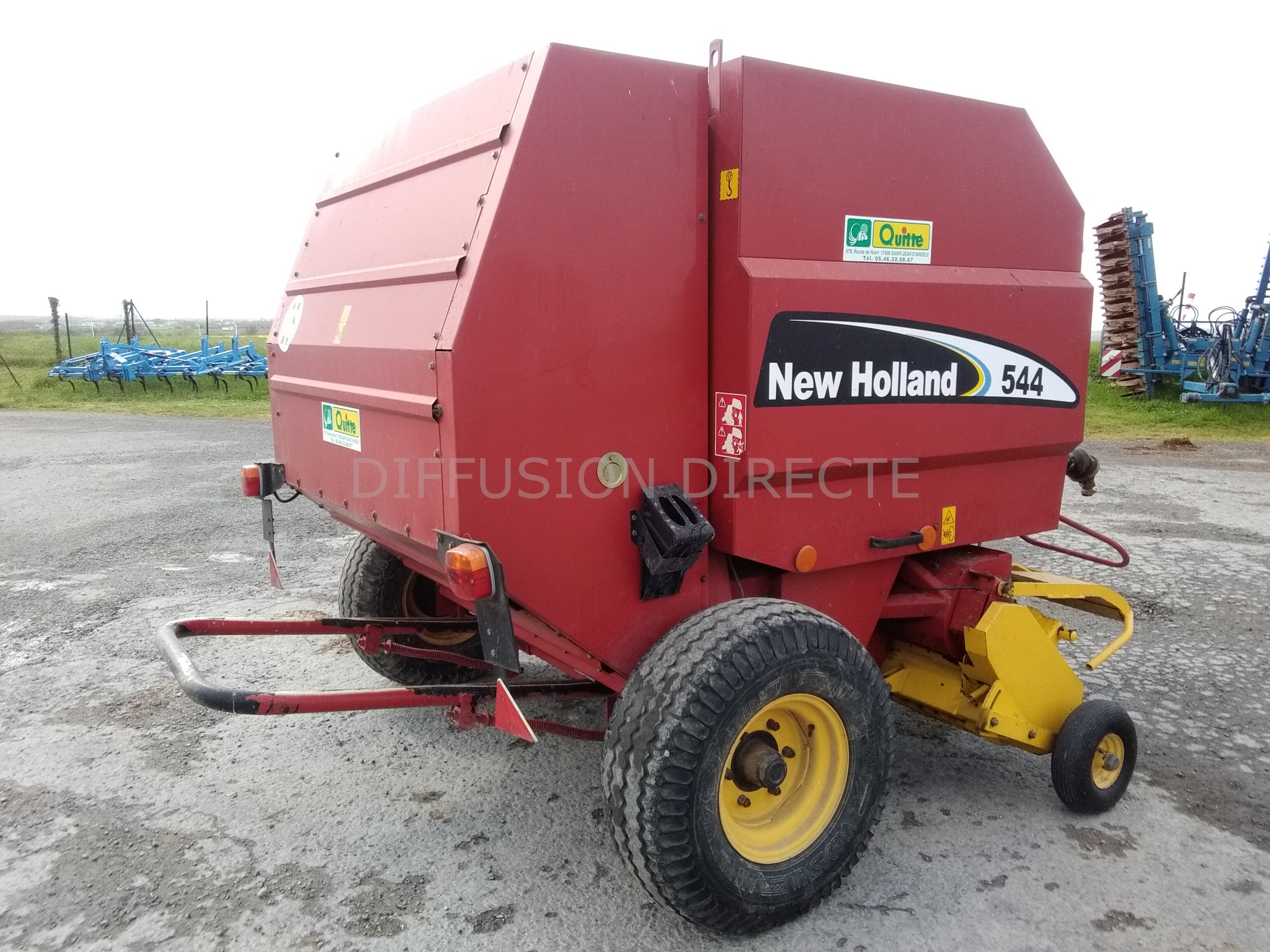 PRESSE A BALLES RONDES 544- NEW HOLLAND | Diffusion Directe